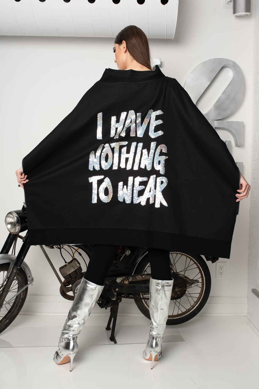 Ink Cape I Have Nothing To Wear Silver